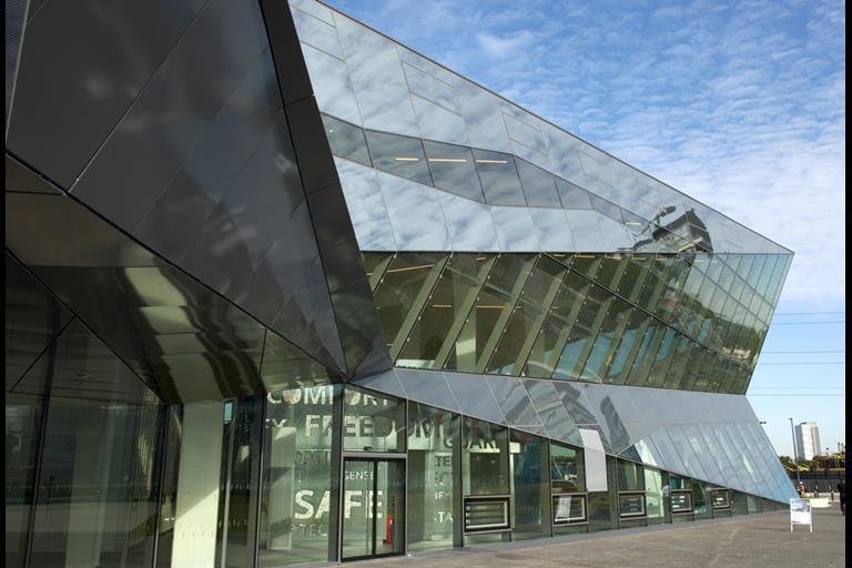 Case study: Siemens Crystal | Features | Building